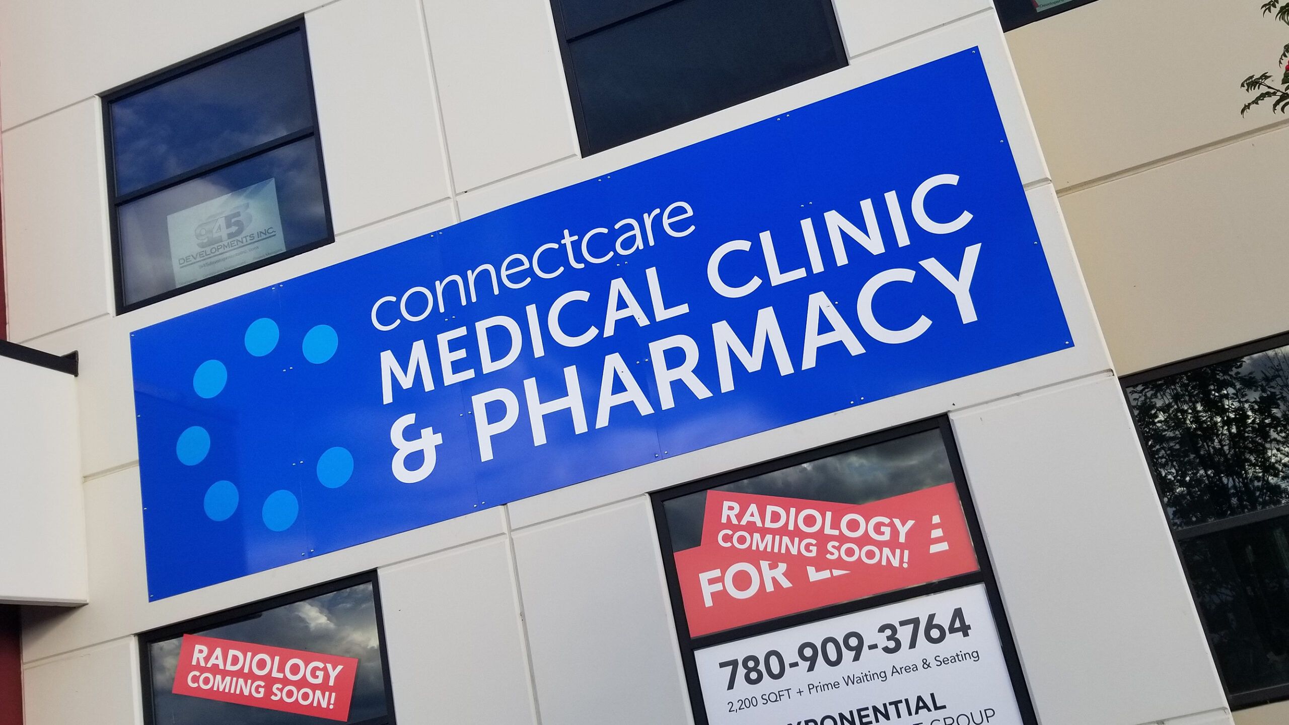 Exterior Signs - Levelup Digital
